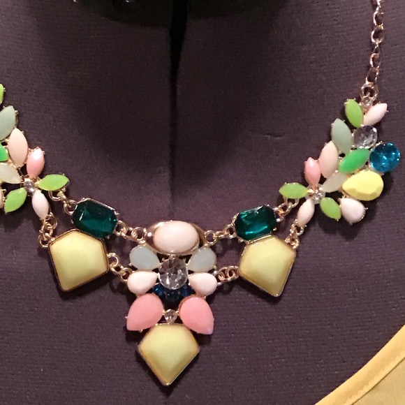sundance boutique | Jewelry | Multi Colored Pastel Shades Statement ...